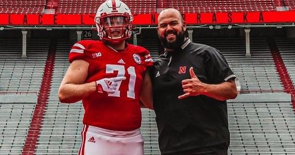 A call, a camp and a commit: How offensive lineman Jake Peters picked ...