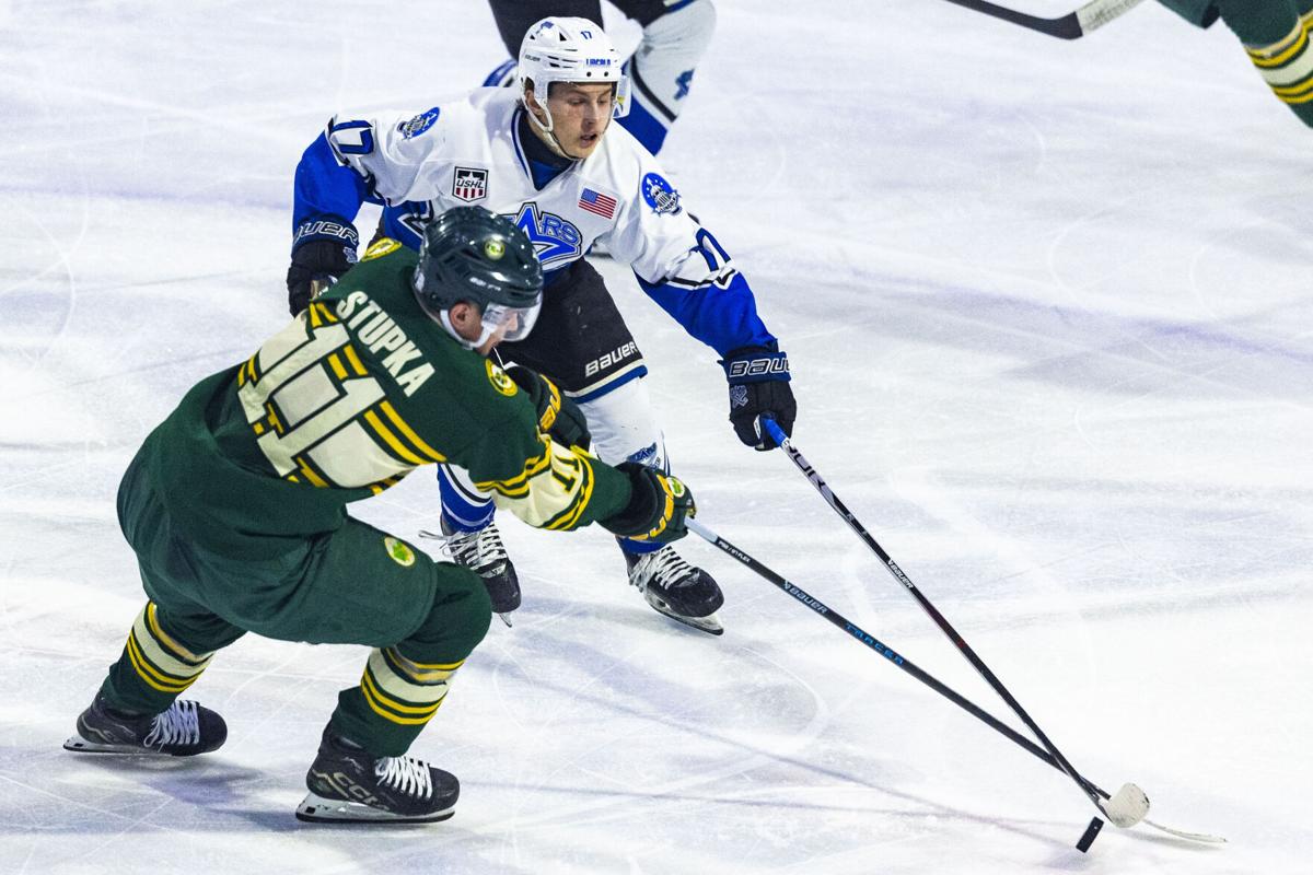 Lincoln Stars shut down Sioux City to advance in USHL playoffs
