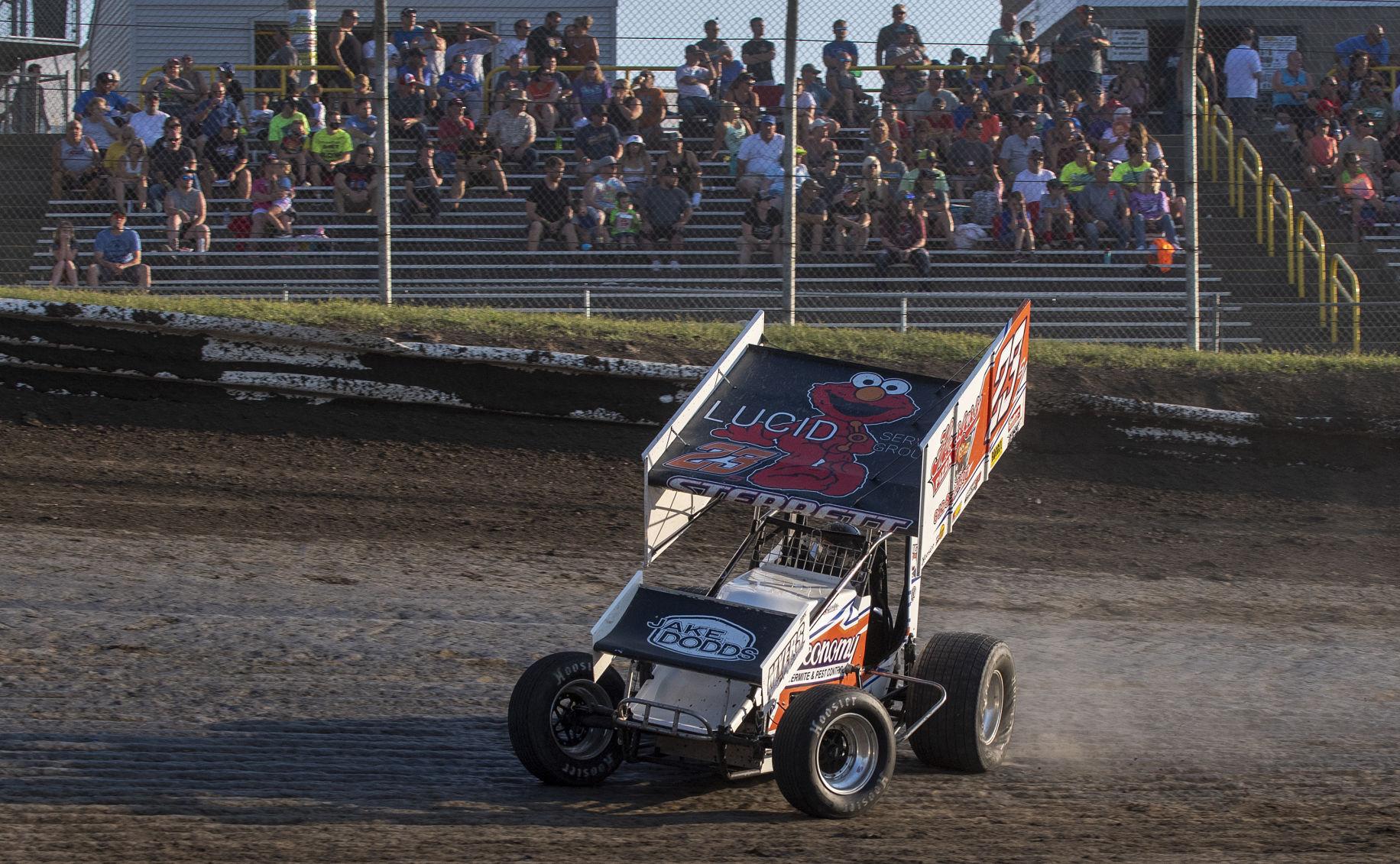Photos: Top IMCA sprint car drivers converge on Eagle Raceway for ...