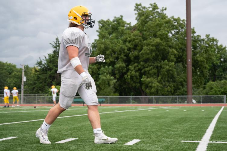 Campin' with the Thunderbolts: Size up front and in the backfield will ...