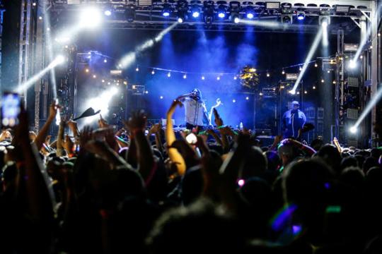 Photos: Skrillex spins at outdoor concert