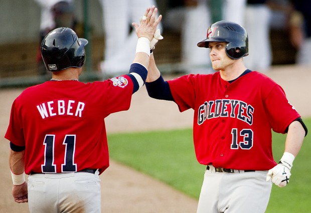 Winnipeg downs Saltdogs