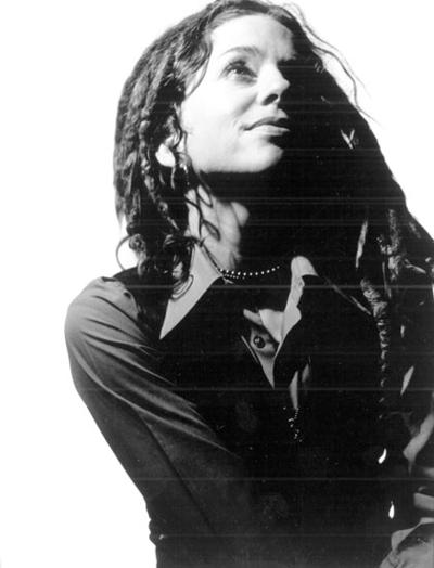 Ani DiFranco sets April date in Omaha