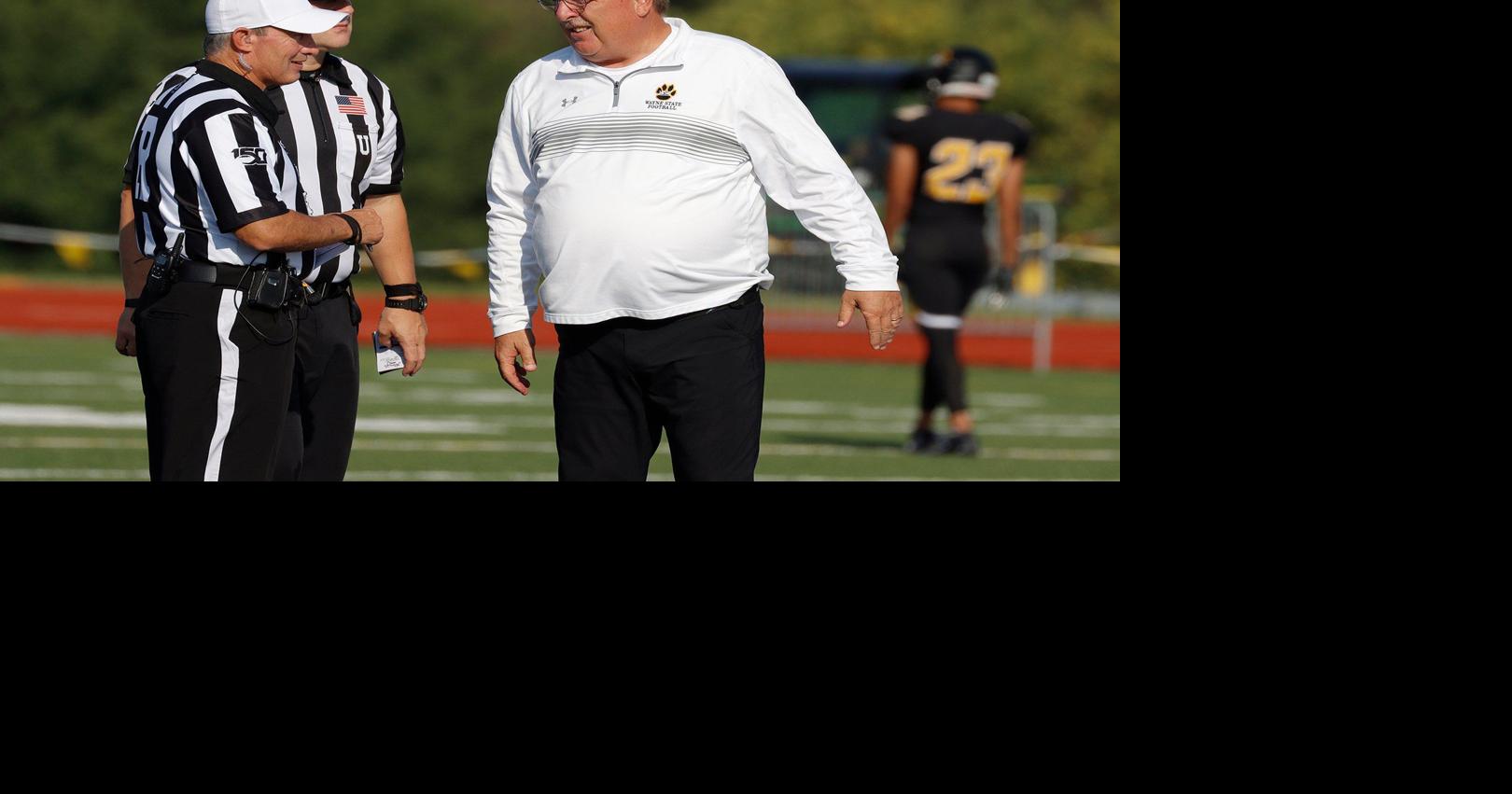 McLaughlin retiring after 15-season run as Wayne State's football coach