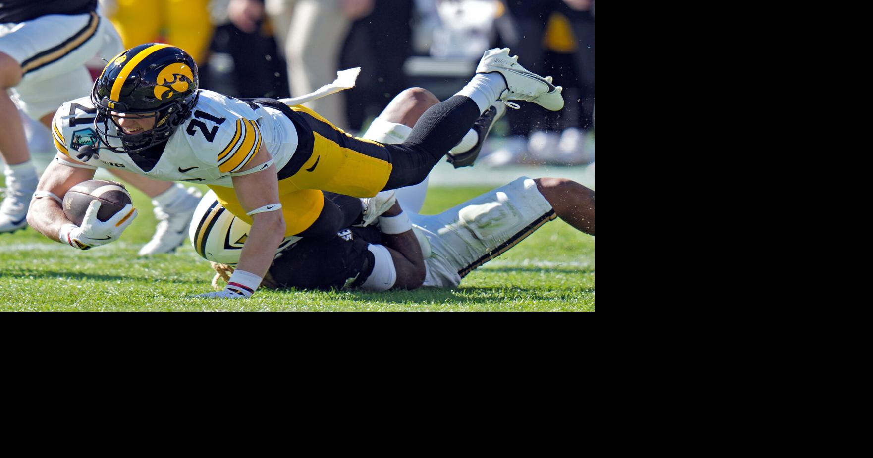 ReliaQuest Bowl Football