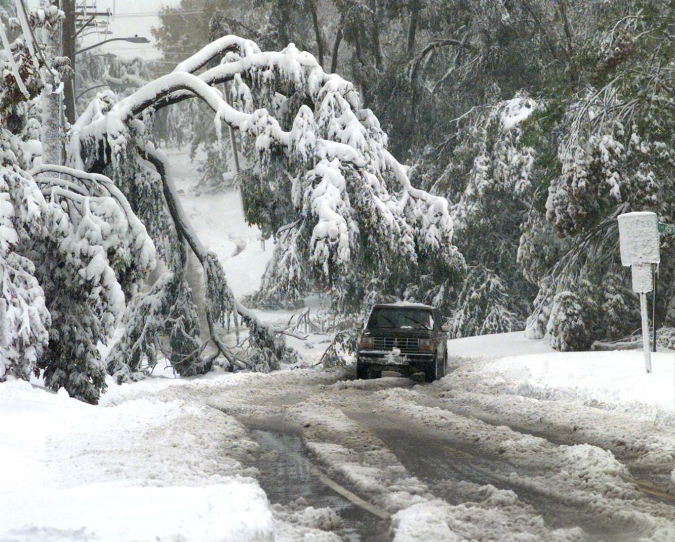 This date in history in Lincoln: The October 1997 snowstorm