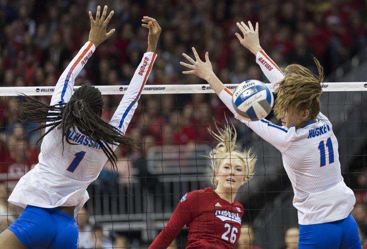 NCAA volleyball notebook: Foecke, Hunter shine on the biggest stage ...