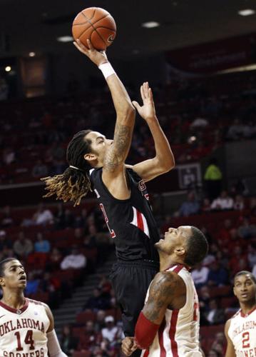 Terran Petteway, Romero Osby