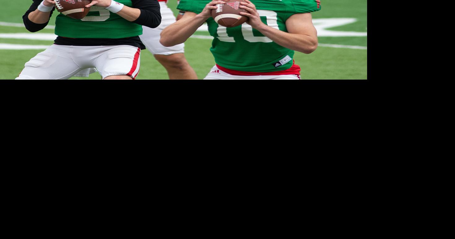 Steven M. Sipple: Unsolicited QB advice for Frost; and an intriguing ...