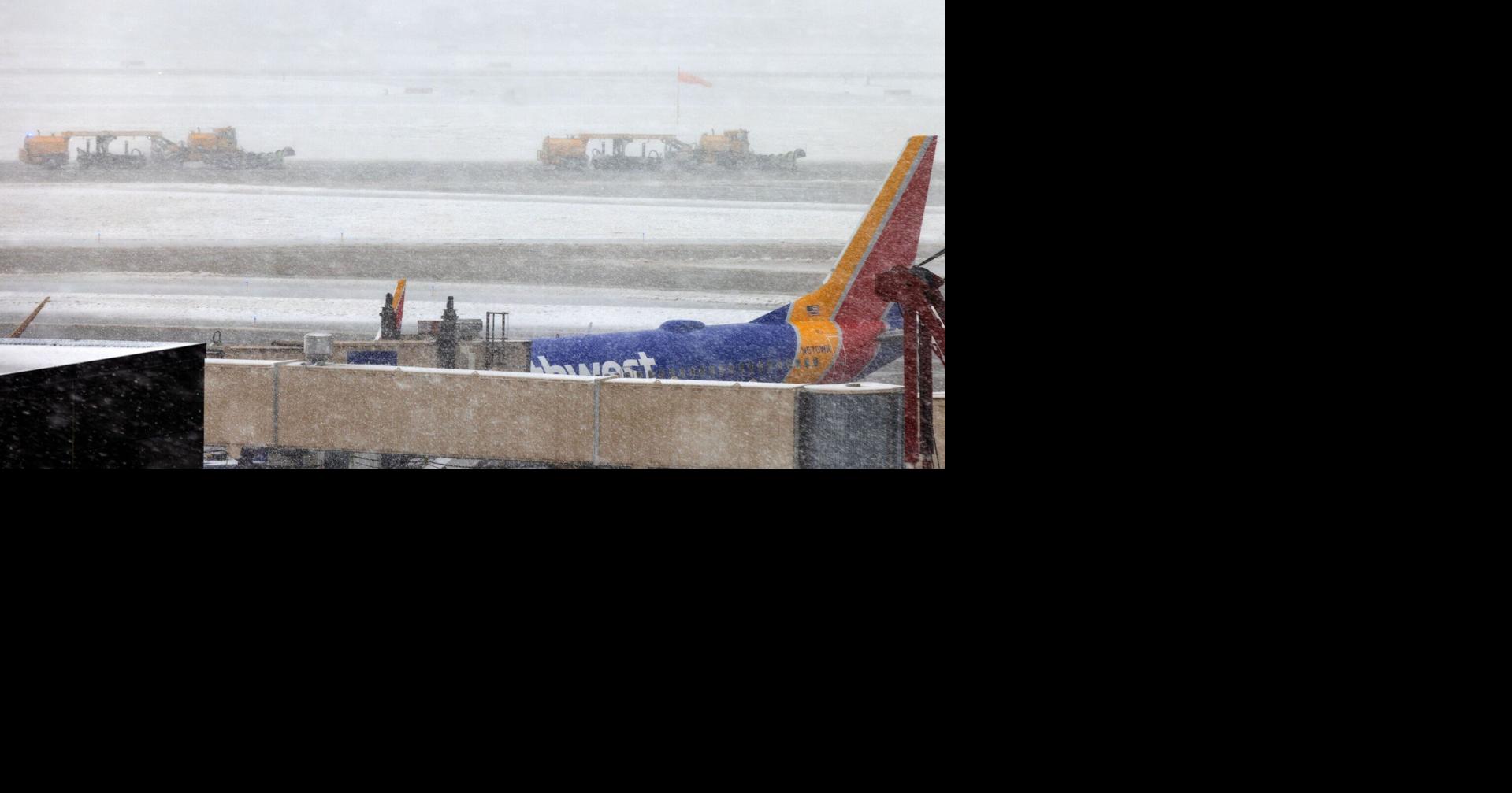 Lincoln, Omaha flights canceled on Monday