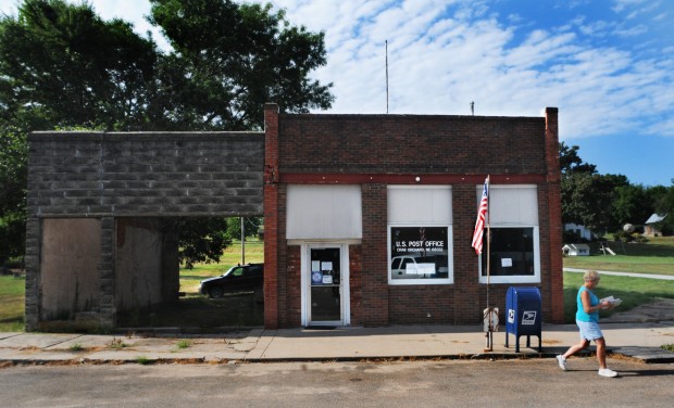 Local trend doesn’t favor questioned post offices