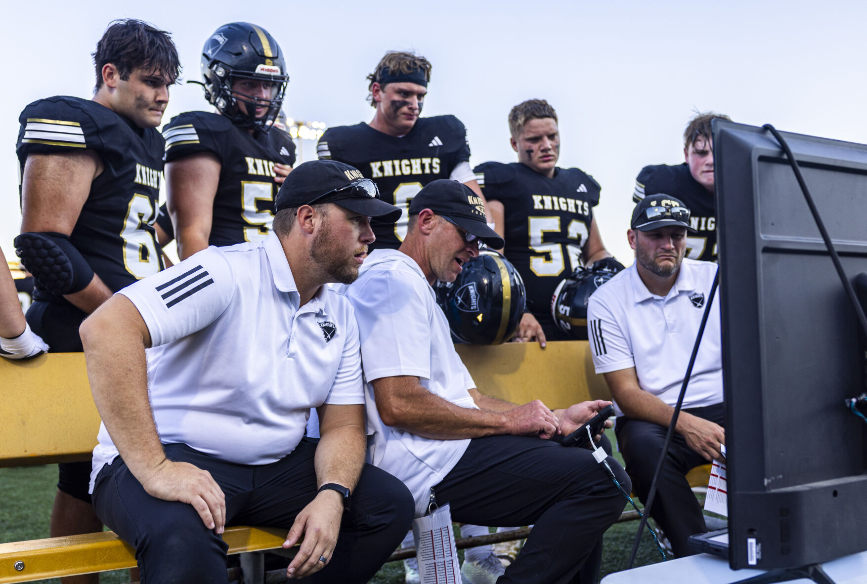 Lincoln Southeast rolls past Lincoln High 57-0: 3 things we learned