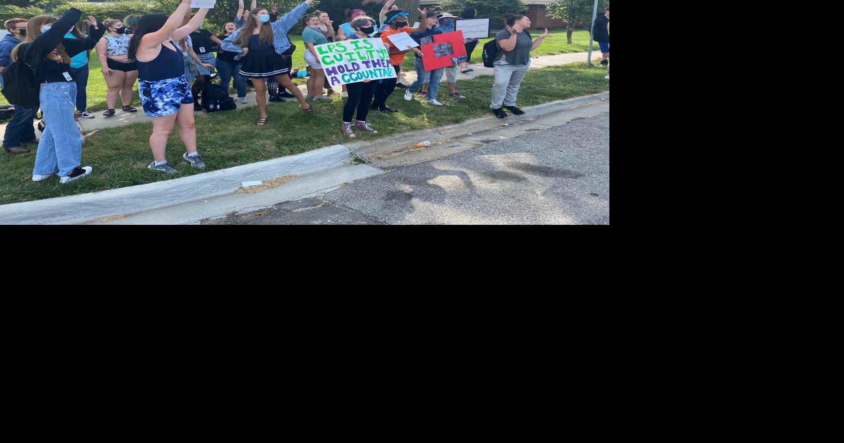 Lincoln Northeast students stage protest over alleged chaos at dance ...