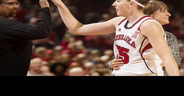 Coaches name Hooper Big Ten player of the year