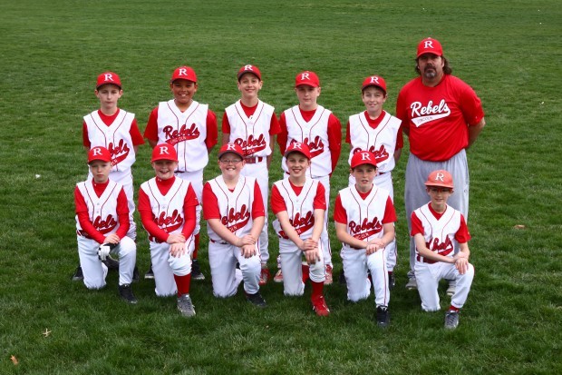 Rebels Baseball Team Photos