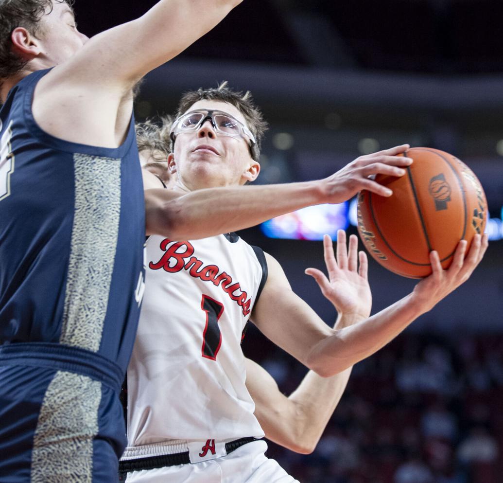 Amherst vs. Lincoln Lutheran, 3.9