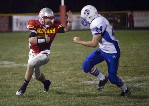 Prep football glance, 9/23: Weichel leads Waverly in upset of No. 5 Aurora