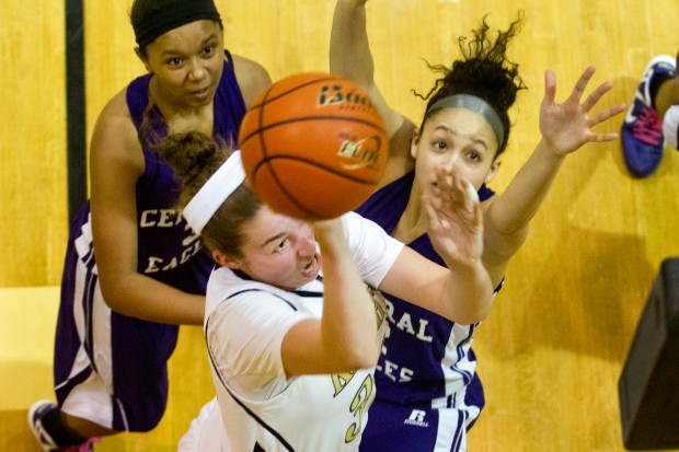 Southeast girls turn things around against O. Central