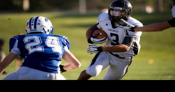Slade overcomes skiing mishap to become football standout