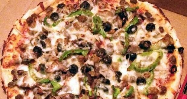 How good is the pizza at Casey's General Store?