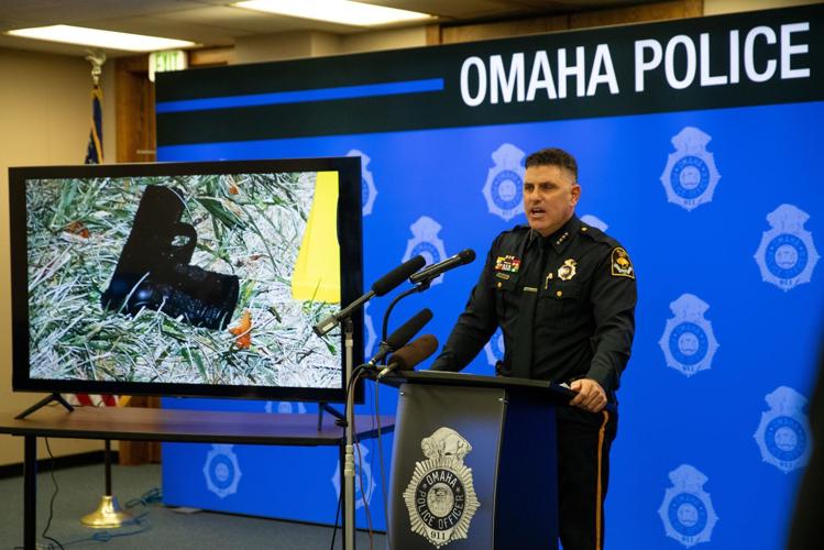 Nebraska police chief defends officers in fatal traffic stop, but won't ...