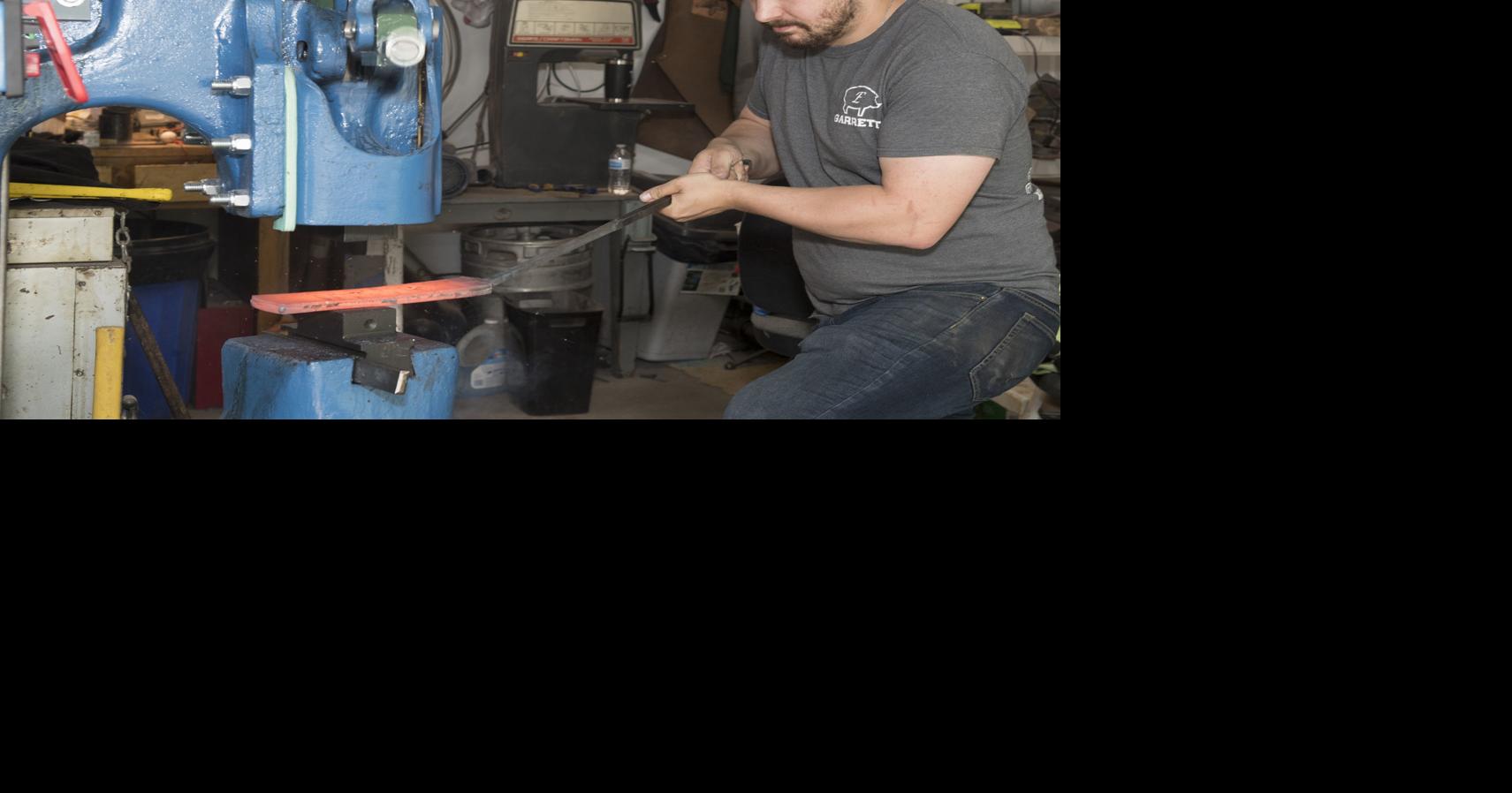 Photos: Steel pig forge