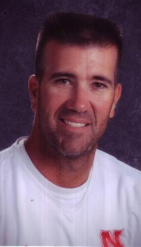 NFL Eagles' rise causes Lincoln coach Roberson to pause and reflect