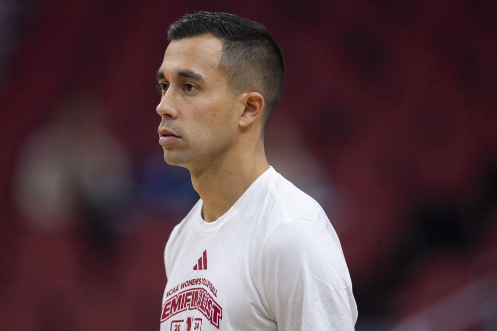 Amie Just: Dani Busboom Kelly draws from '06 season at Nebraska ahead ...