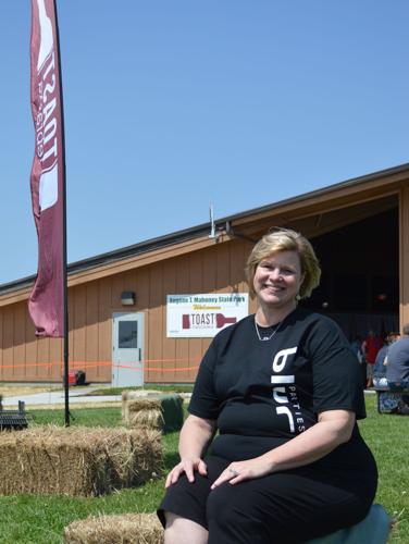 L Magazine photos around town | Photo galleries | journalstar.com