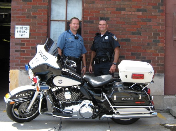 Chief: Lincoln police changing uniforms