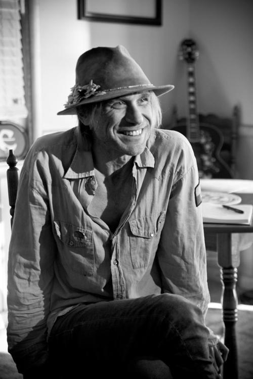 Todd Snider's gone back to folk and coming back to Lincoln | Music ...