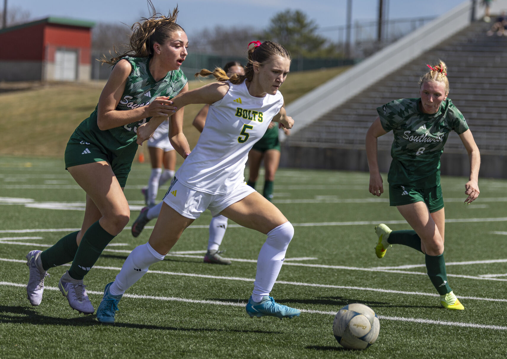 No. 1 Lincoln Southwest answer early questions with win over Pius X