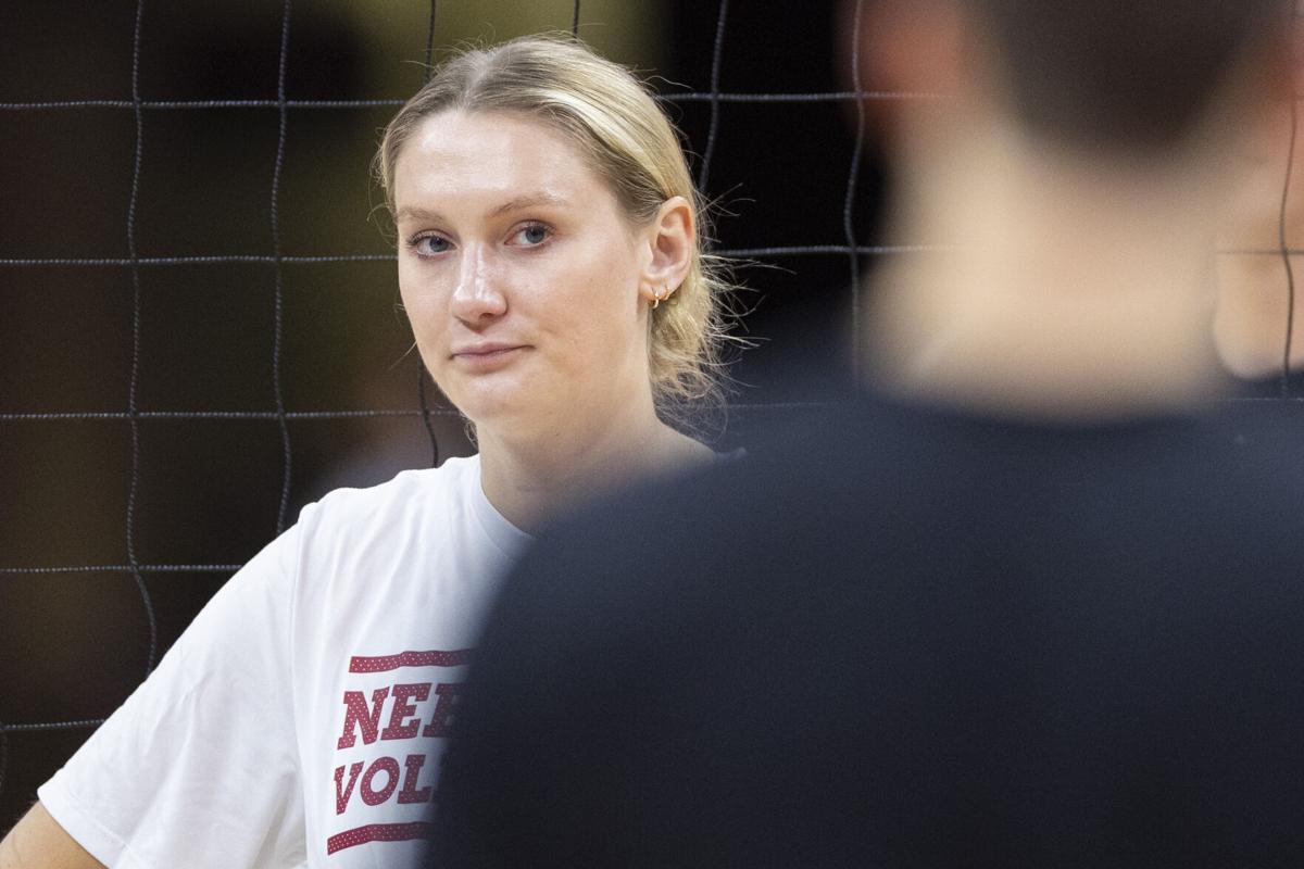Amie Just: Dani Busboom Kelly draws from '06 season at Nebraska ahead ...