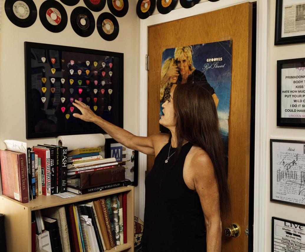 From groupie to Gorat’s: Omaha waitress reflects on her place in rock n ...