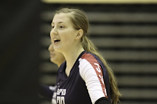 Newest volleyball recruit has family ties to Nebraska