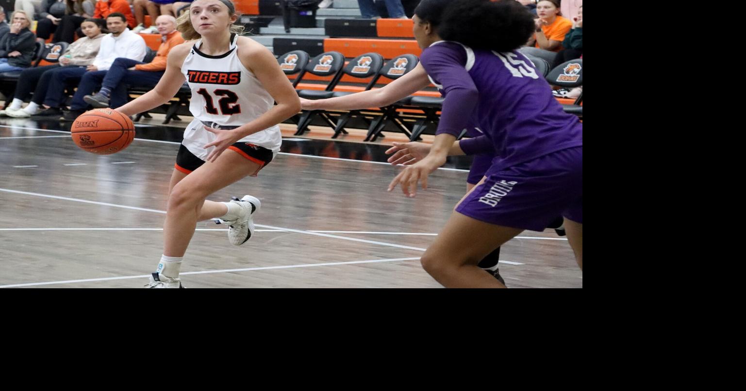 Amie Just: Maddie Portwine's 'crazy' two-sport career comes full circle ...