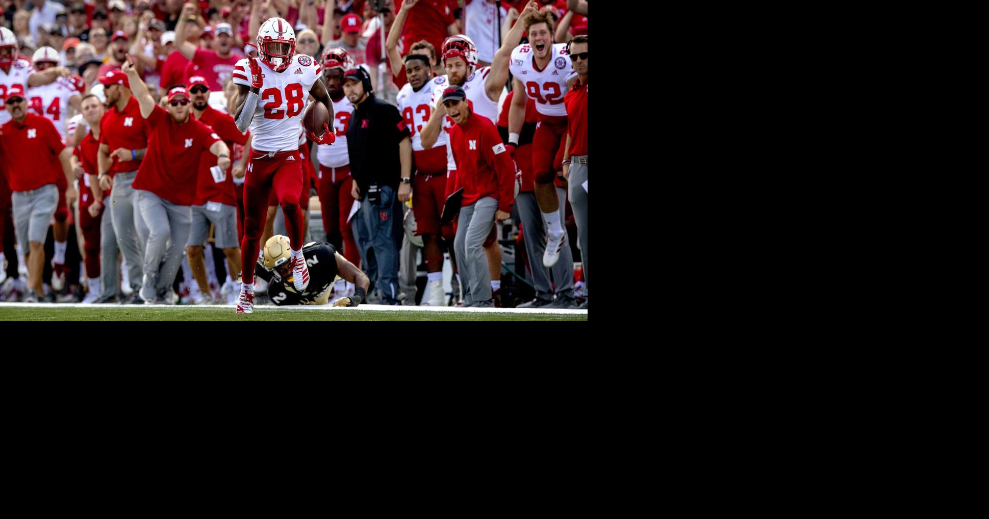 Game On: A closer look at how the Huskers and Huskies line up