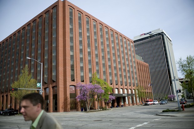 Cornhusker Marriott's owner, former management settle differences