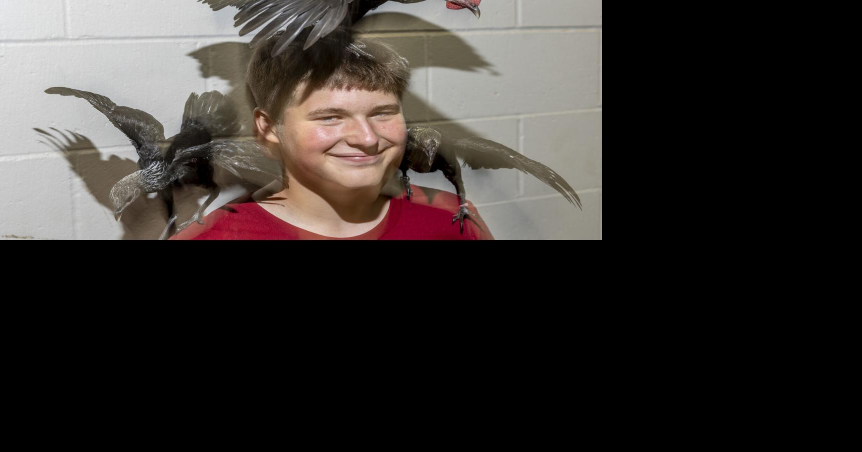 Lincoln's 'Chicken Dude' a poultry star at Super Fair