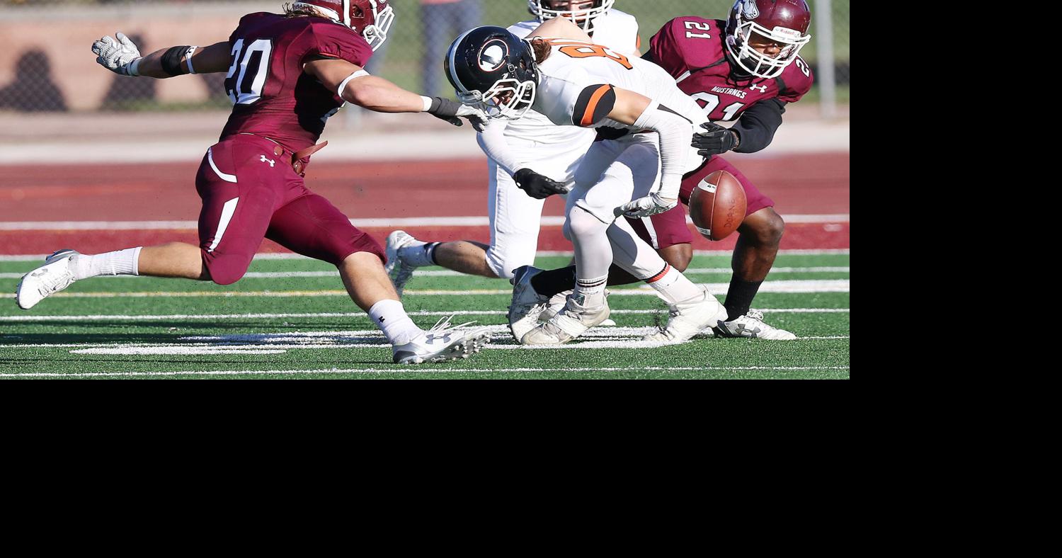 Photos: Doane at Morningside football