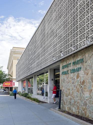 City takes next step toward building new central library
