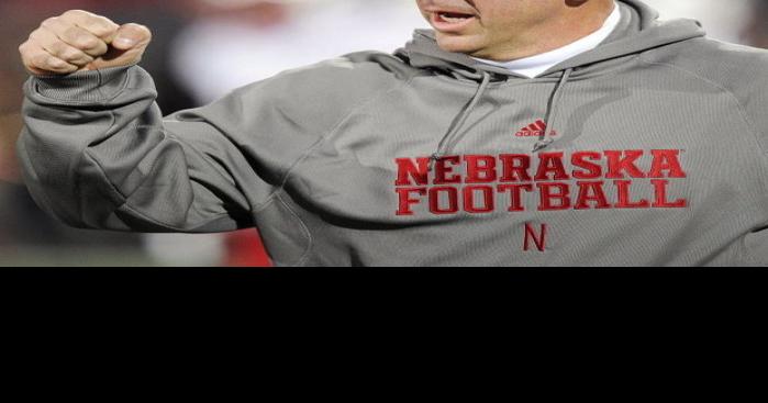 Steven M. Sipple: Pelini needs to make positive voice heard