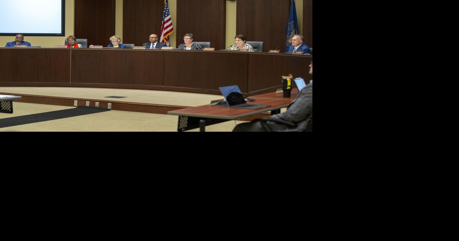 School Board Swearing In, 5.19