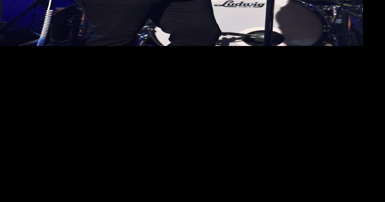 On The Beat: Stapleton does AC/DC, previews new album