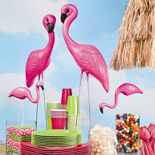 Buffett buys Oriental Trading for half a billion