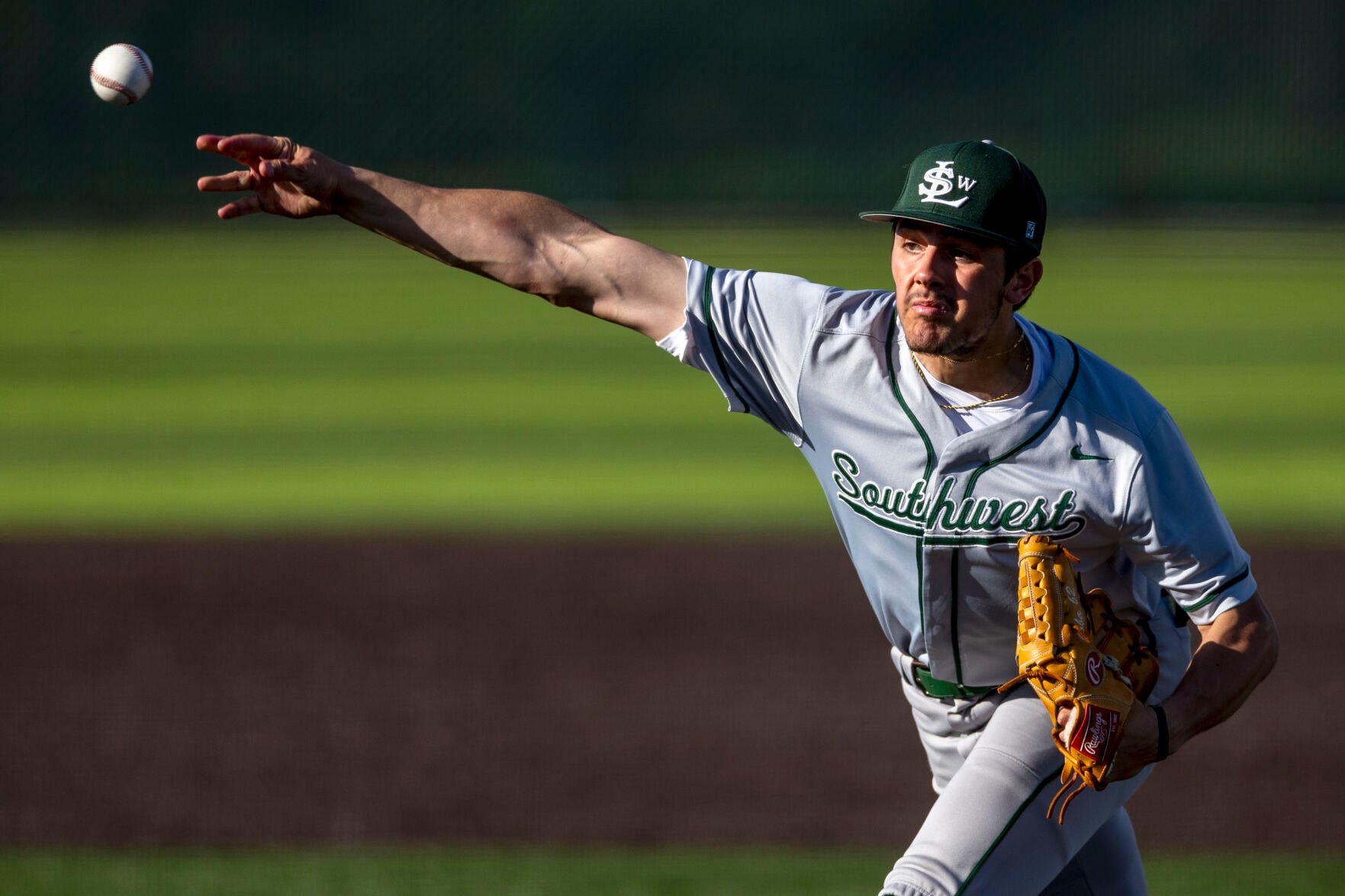 Carter and Karter throw pitching gems, and Lincoln East wins 1-0 game