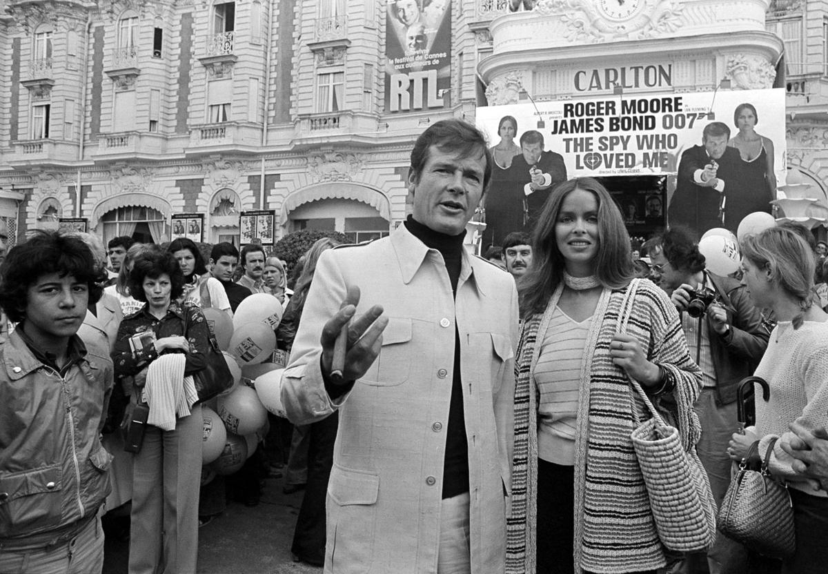 Photos: The life of Roger Moore, 1927-2017 | Movies | journalstar.com