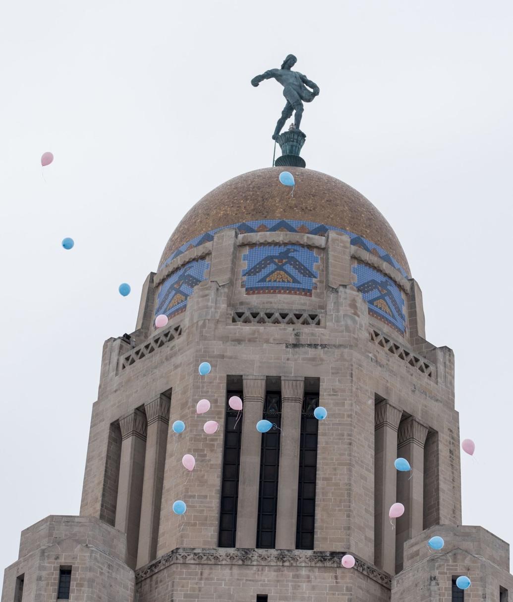Nebraska Capitol dome to be restored
