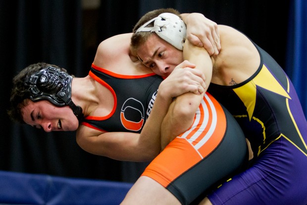Nebraska City wrestlers dominate Mustang Invite