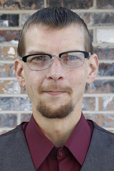 Braatz, volunteer and activist, running for City Council